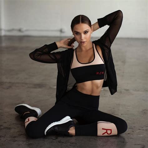 Alexis Ren Sexy Photos Videos Gifs Thefappening