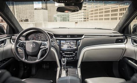 2017 Cadillac Xts Review Pricing And Specs