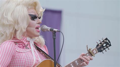 Hot Docs 2019 Review Trixie Mattel Moving Parts The Gate