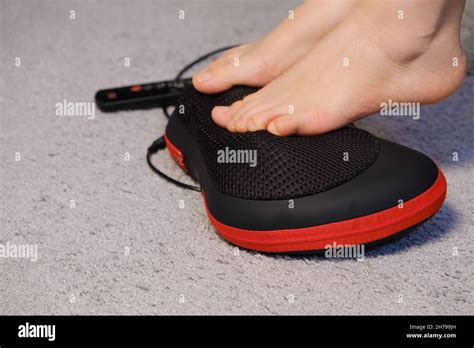 Womens Legs And Electric Automatic Massager Foot Massage With A