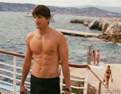 Ashton Kutcher Physique Celebrity Body Type One Bt1 Male Fellow