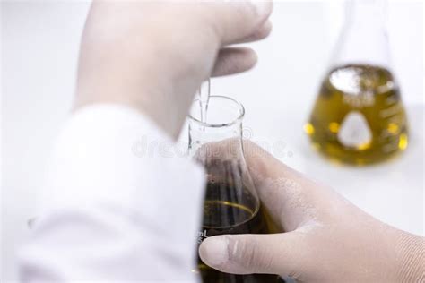 Biological Oxygen Demand BOD Testing Process In Lab Stock Image Image Of Chemistry Holder