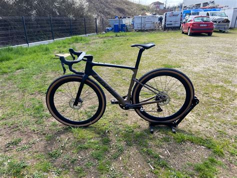 Performance Gr À Lassaut De Tous Les Terrains