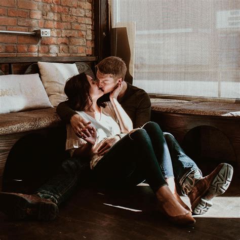 Emily Kriss And Justin Schmidts Wedding Website