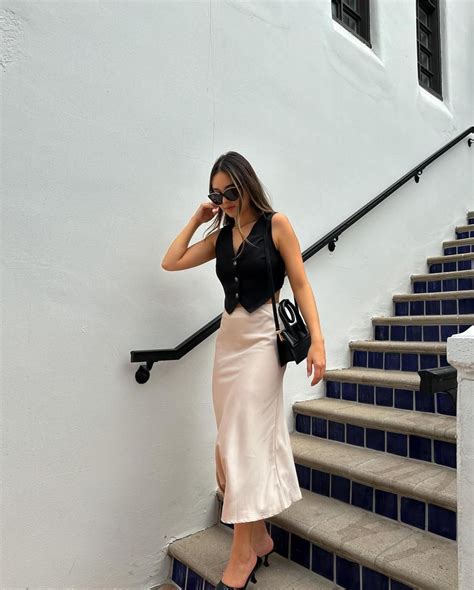 How To Wear Satin Skirts 26 Outfit Ideas Outfit Trends