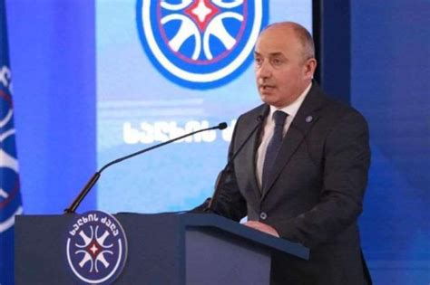 გურამ მაჭარაშვილი ზურაბიშვილი აგრძელებს კლოუნადას ტრამპის