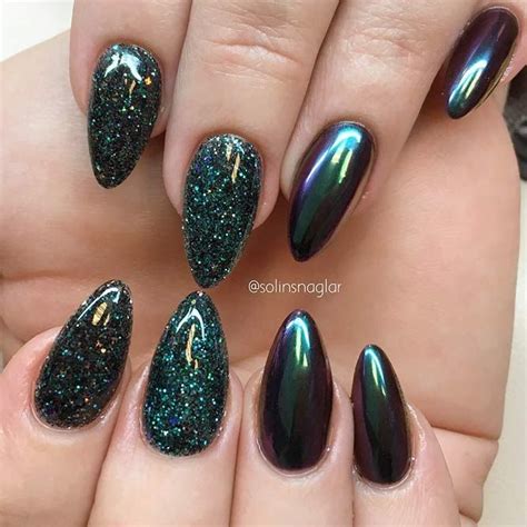 21 Hot Almond Shaped Nails Colors To Get You Inspired To Try ️ Green