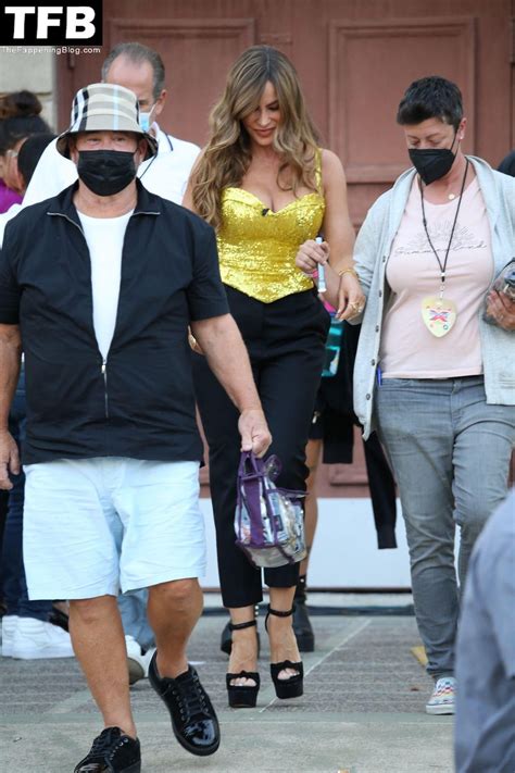 Sofia Vergara From Different Angles P2 R Vergarahayek