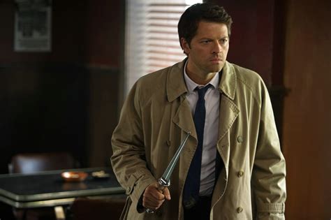 Castiel As An Angel Supernatural Halloween Costume Ideas Popsugar Entertainment Photo