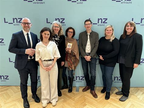 Eisstockschießen In Linz Und Umgebung Ab Auf Die Bahn
