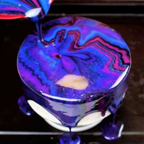 Cake Mirror Glaze