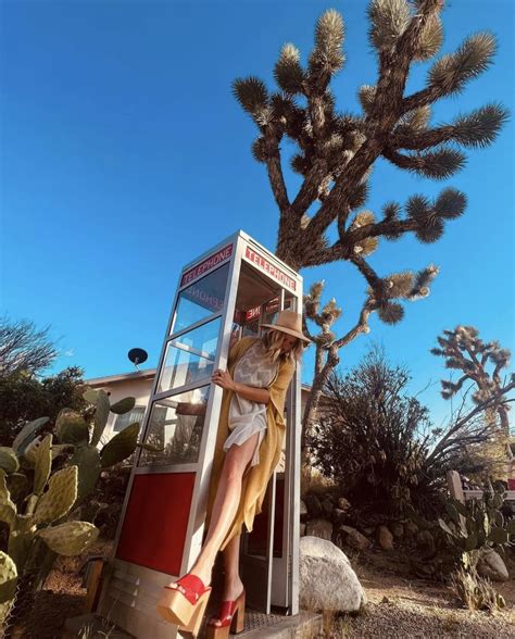 Emily Instagram Pic 52523 Remilyosment