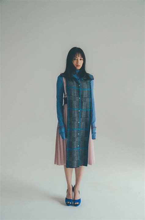 【広瀬すず高画質エロ画像197枚】可愛くて意外と巨乳な女優の着衣＆お宝水着グラビア│エロ画像まとめエロトック