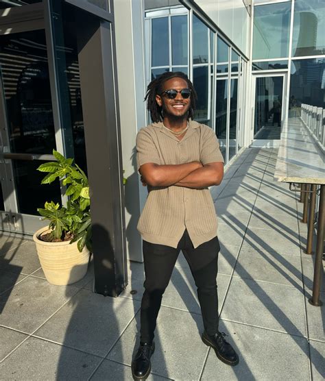 Ken 🦢 Kenneth Jarrell • Instagram Photos And Videos