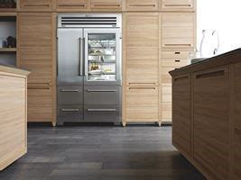 Sub Zero Classic Series Full Size Refrigerators