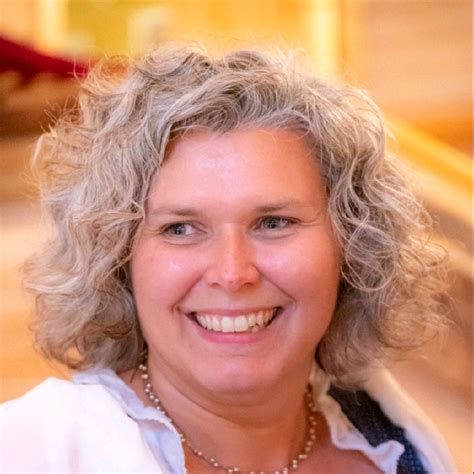 Claudia Schmuttermayer Disponentin Dehner Gruppe Linkedin