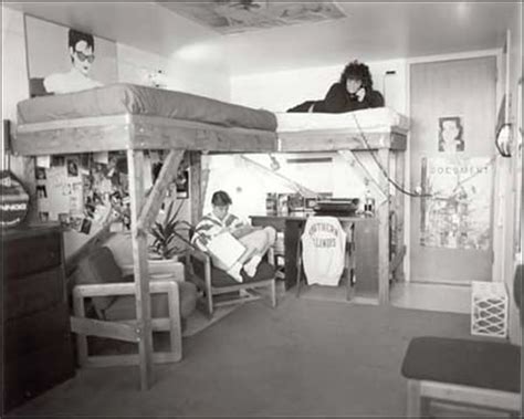 Vintage College Dorm Room Gallery Rthewaywewere
