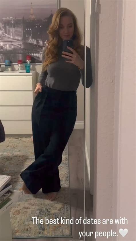 Inessa Chimatos Feet