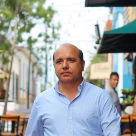 Omar Suárez Youtube