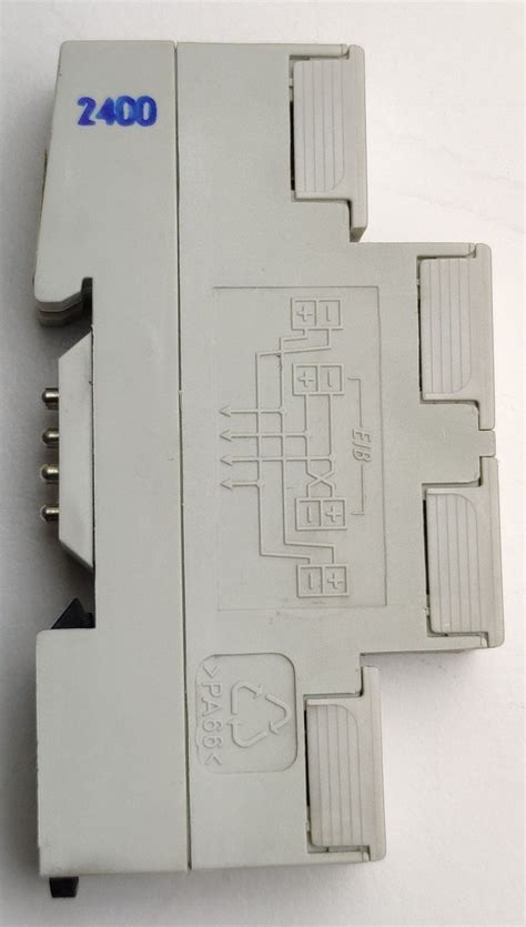 Abb I Bus® Eib Knx Verbinder Vb S 4 4 Eib Gh Q605 0024 R0001 7907950 Kaufen Bei Hood De