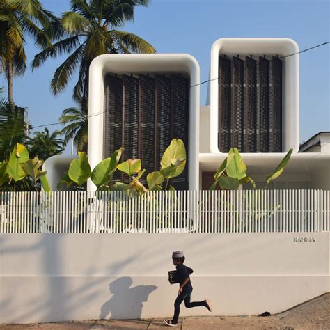 Rippling Red Brick Facade Shades House In Surat By Design Work Group