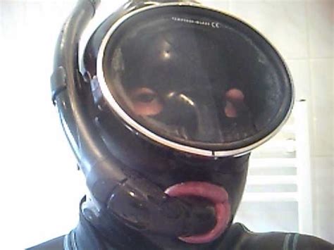 Rubberfrogman Testing His Gear At Home