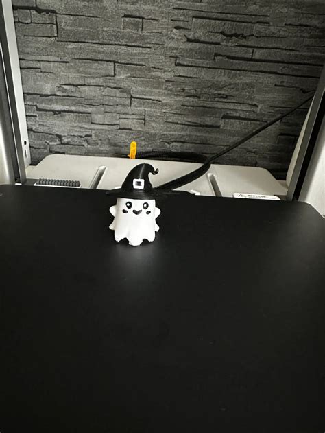 Cute Smiling Ghost By Diepzeekroket Makerworld