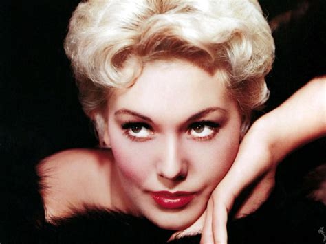 Novak Kim Wilde Life
