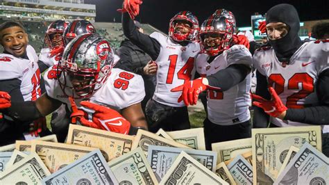 College Football 26 Nil Checks Hit Sparking Hilarious Response