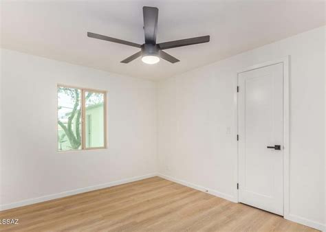 3017 E Loretta Dr Tucson Az 85716 Redfin