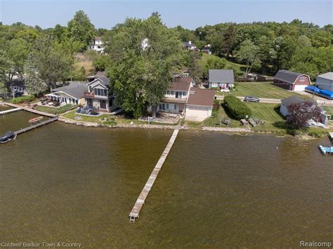 Portage Lake Pinckney Michigan