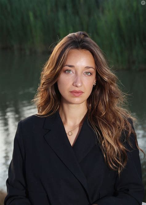 Photo Exclusif Rendez Vous Avec Lactrice Zoï Séverin Ici Tout
