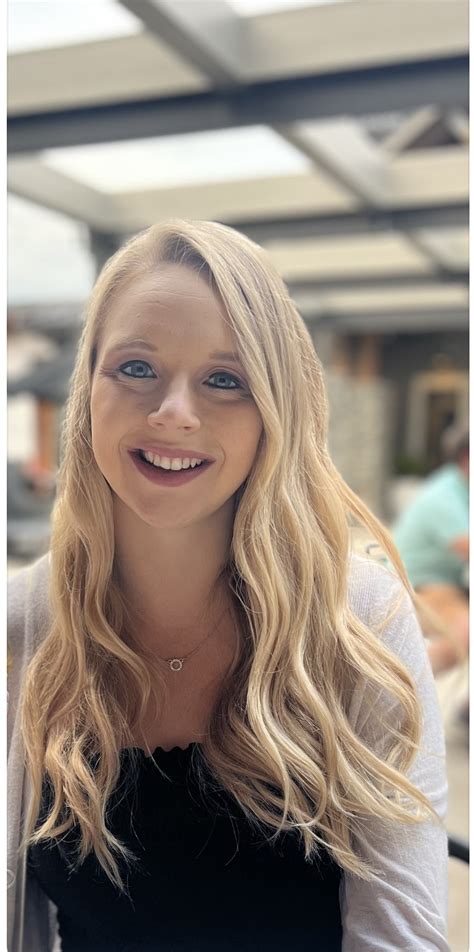 Nourish Dietitian Nutritionist Danielle Robertson