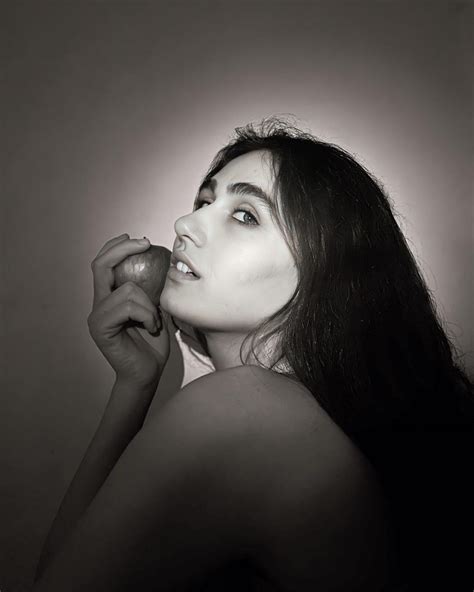 Mirna Al Meer Mirnaalmeer • Instagram Photos And Videos