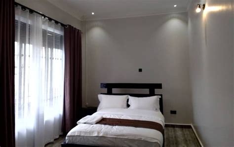 Madit Standard Room Kacoke Madit Hotels