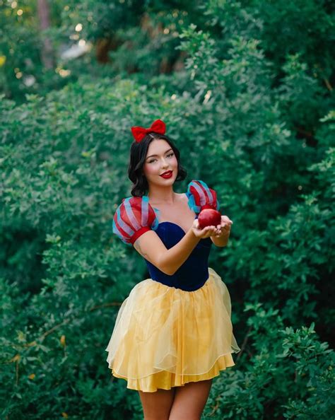 Princess Snow White Dress Cosplay Costume Ideas In 2025 Vintage