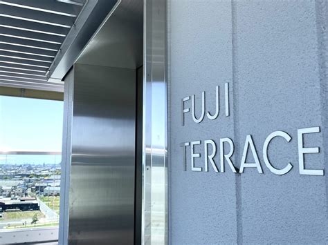 【平塚市】ジアウトレット湘南平塚のビュースポット「fuji Terrace」は富士山をはじめ大山や丹沢山が一望で爽快な気分に！ 号外net