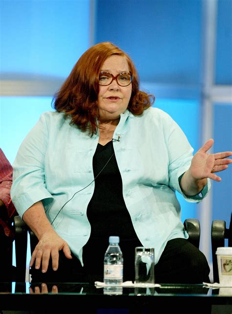 Download Conchata Ferrell At An Interview For Two And A Half Men Wallpaper