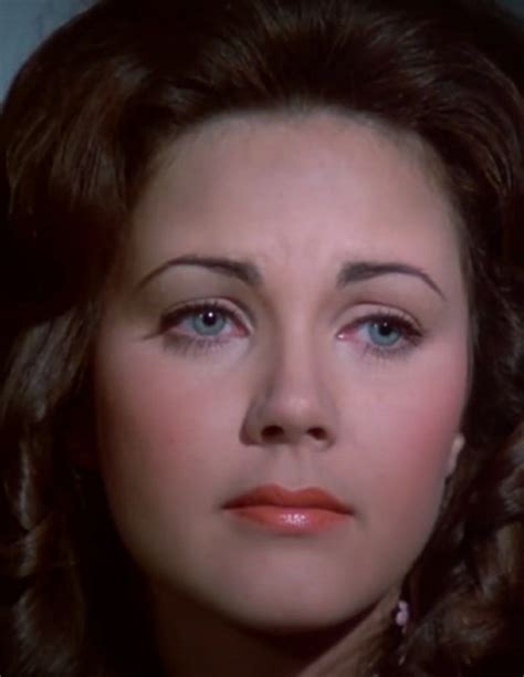 Pin By Dave Canistro On Lynda Carter Lynda Carter Beautiful Celebrities Sara Gilbert