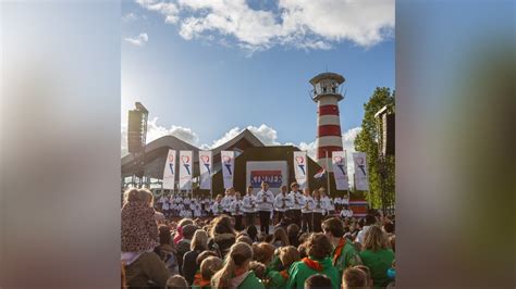 Scouting Odijk Bij De Nationale Kinderherdenking In Madurodam Oozonl