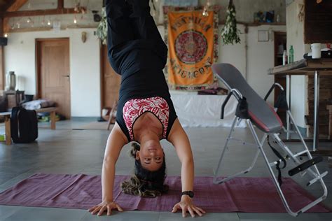 Inversion Table For Sciatica Relief Does It Really Work Sciatica