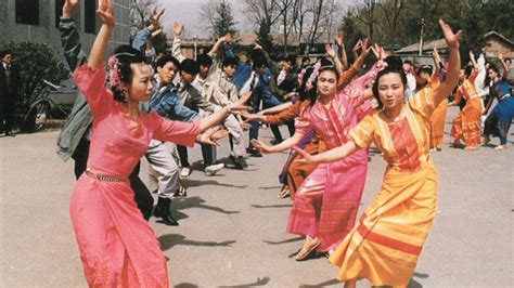 Dai People Water Sprinkling Festival Celebrated By People Of Dai