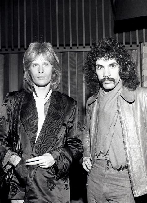 Los Angeles Gangs 2017 Hall And Oates John Oates Daryl Hall