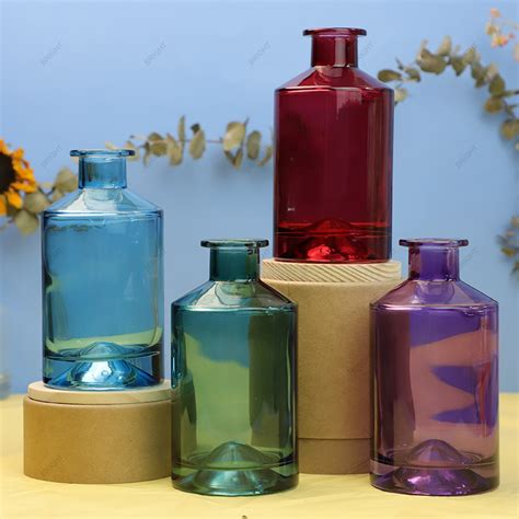 Top Quality Colored Reed Diffuser Aromatherapy Bottles 200ml Empty