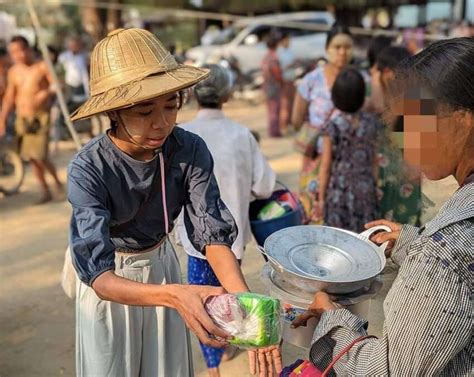 မုံရွာခရိုင်အတွင်းရှိ စစ်ဘေးရှောင် မီးဘေးသင့် ပြည်သူများကို အမ