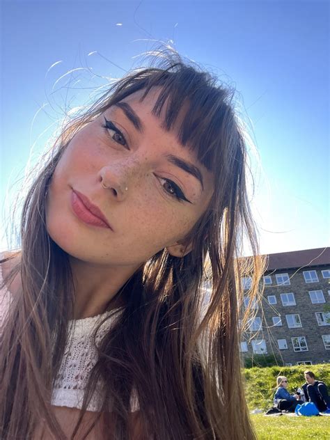 Hello R Freckledgirls