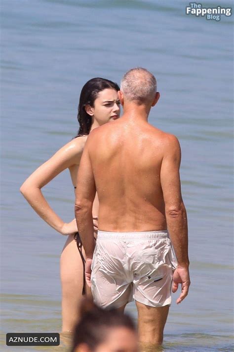 Deva Cassels Sexy Beach Day With Narah Baptista And Daughters Aznude