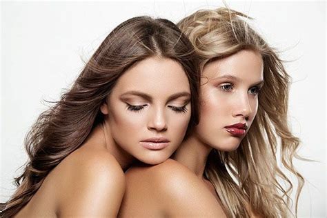 Pin By 27 Photographs On Two Models Or More Hair Styles Long Hair