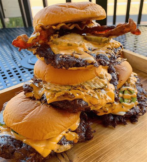 Easy Street Burgers Best Burgers In Los Angeles