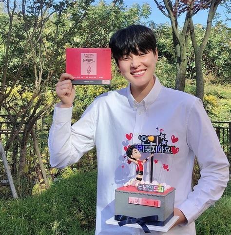 팅팅 부은 다리 걱정해준 뉴베인에 화답한 김희진 선수